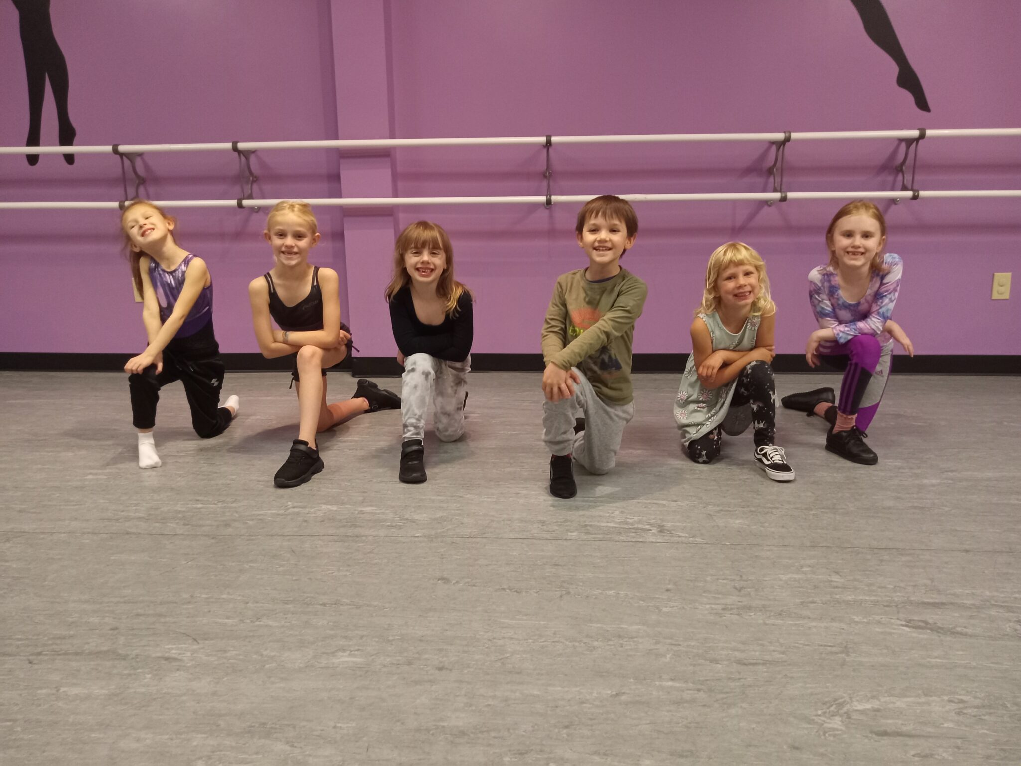 About – Dance HDC: Unleash Your Passion for Dance